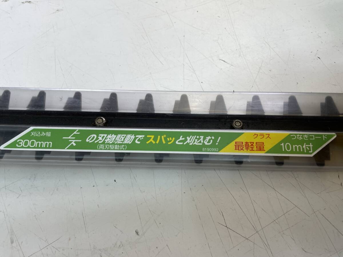 Yahoo!オークション - 【G-1-R27】 makita マキタ 300mm ヘッジトリマ ...
