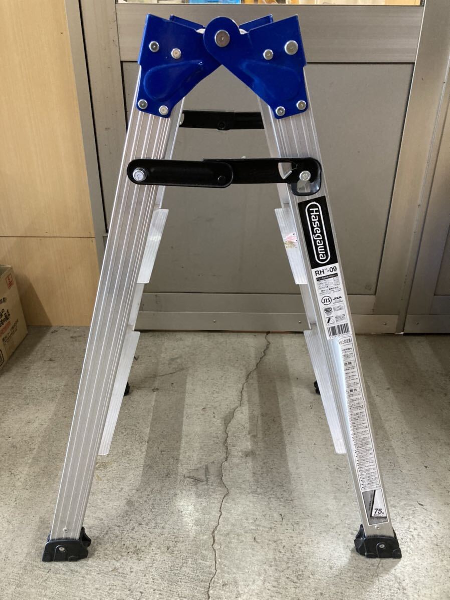 HY2680 長谷川工業 アルミ合金製 はしご兼用脚立 RH2.0-09 Hasegawa 現状品 0705(脚立、踏み台)｜売買されたオークション情報、yahooの商品情報をアーカイブ公開 ...