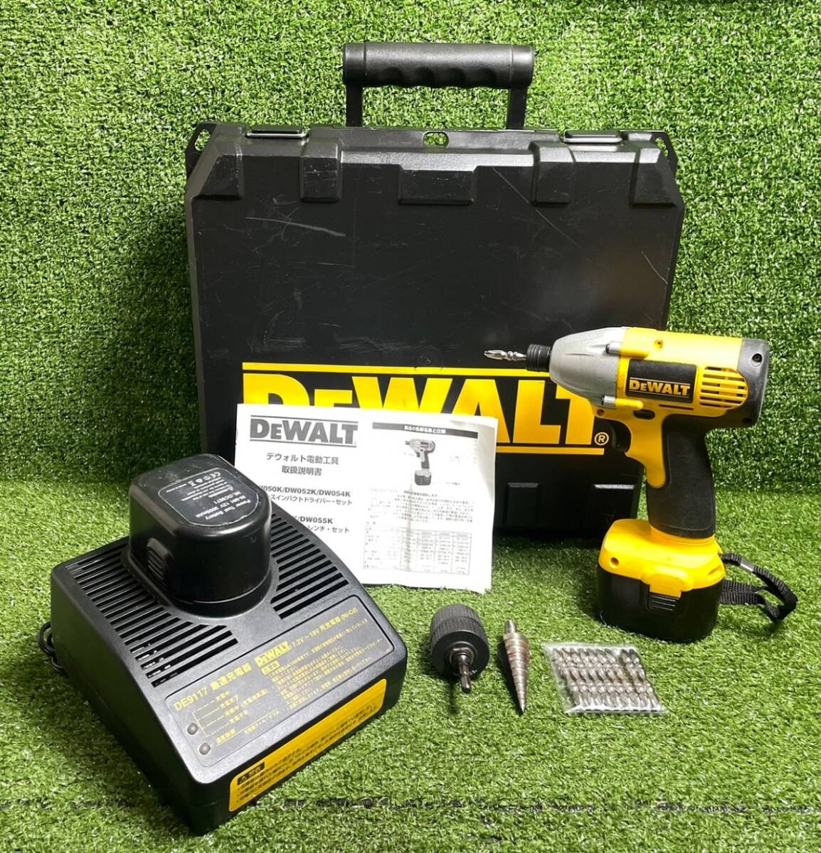 日本代購代標第一品牌【樂淘letao】－動画有り【DEWALT】デウォルト コードレスインパクトドライバー DW052-JP DC12V 急速充電器 電池パック ケース付 領収OK k0710 ...