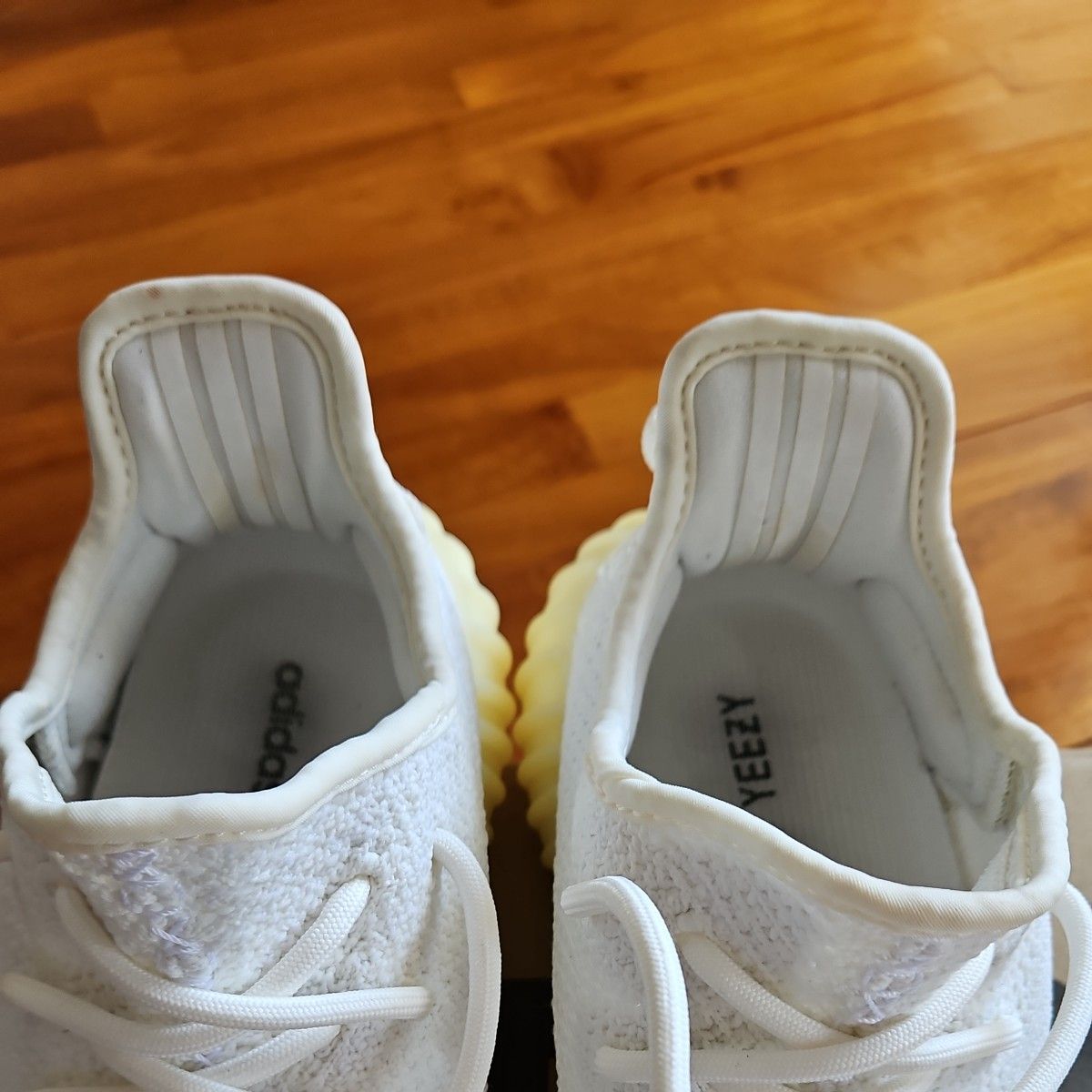 adidas YEEZY BOOST 350 V2 トリプルホワイト|Yahoo!フリマ(旧 adidas YEEZY BOOST 350 V2 トリプルホワイト|Yahoo!フリマ(旧