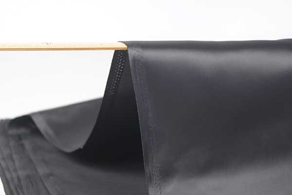 Yahoo!オークション - ポリエステルツイル裏地 黒 巾 120cm 5m[1804]