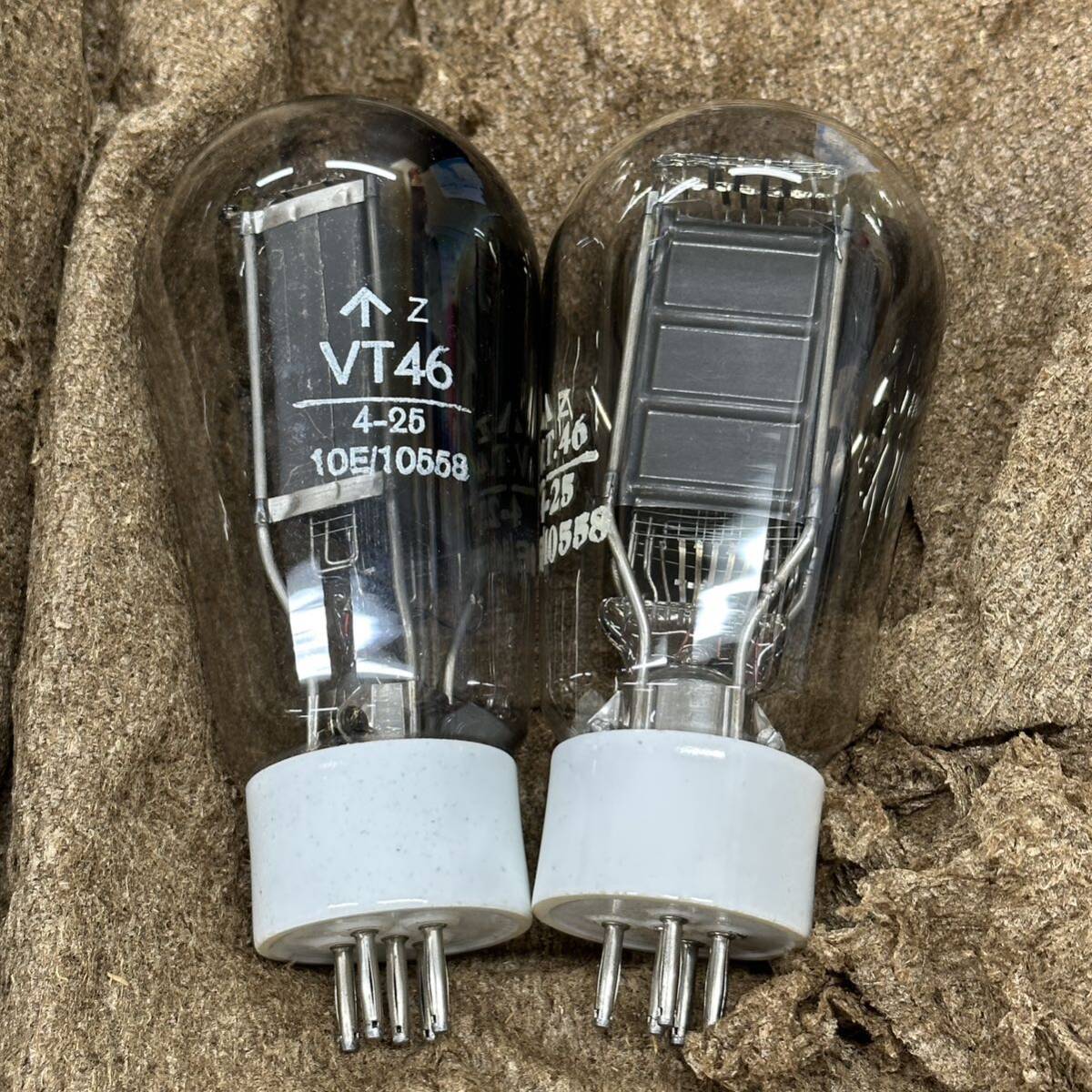 Yahoo!オークション - VT46 PT25H 10E/10558 4-25 England 真空管