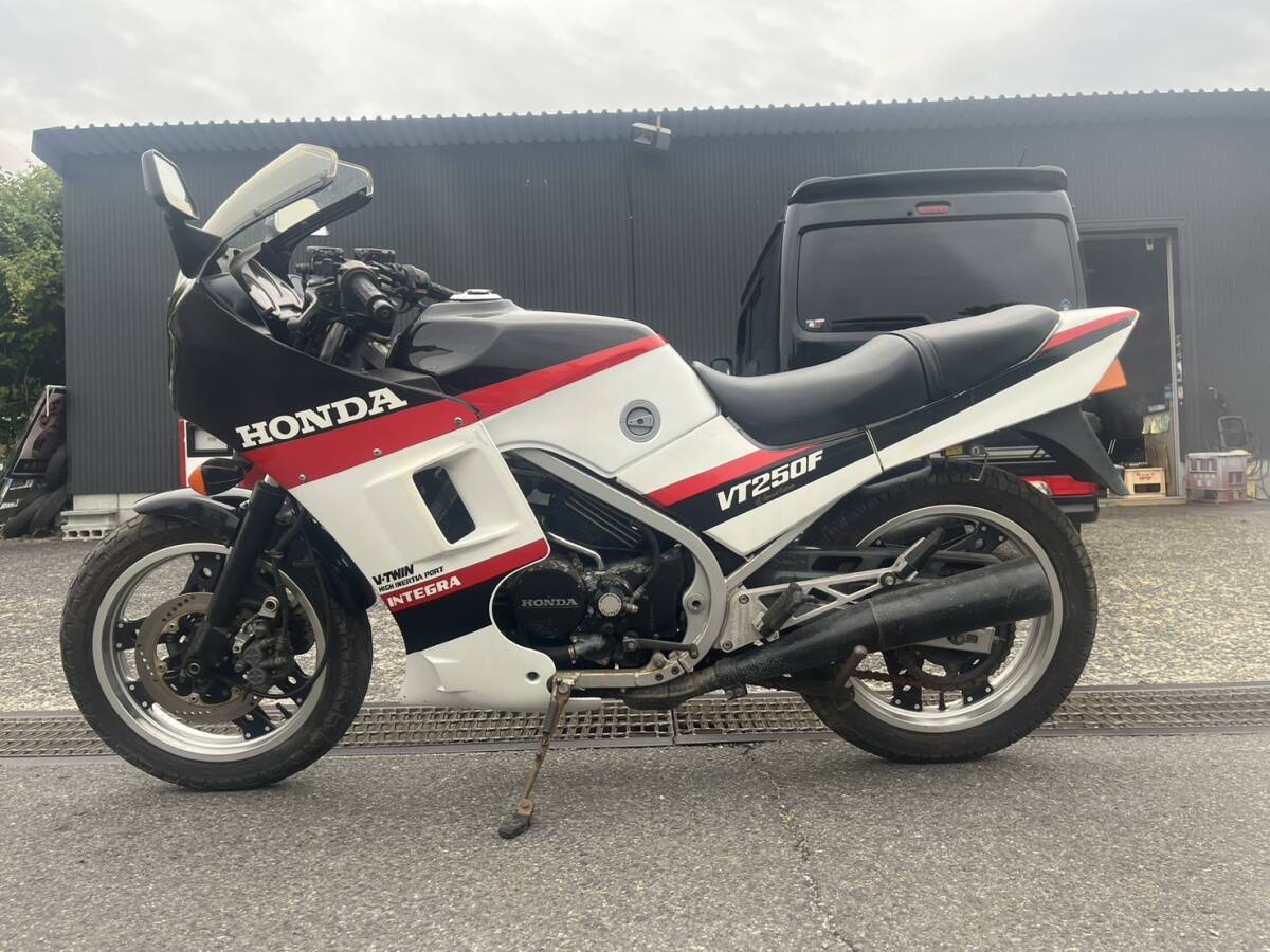 Yahoo!オークション - ホンダ VT250Fインテグラ MC08 中古