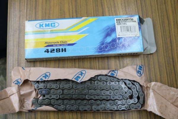Yahoo!オークション - バイクチェーン 新品未使用 KMC 428 130L