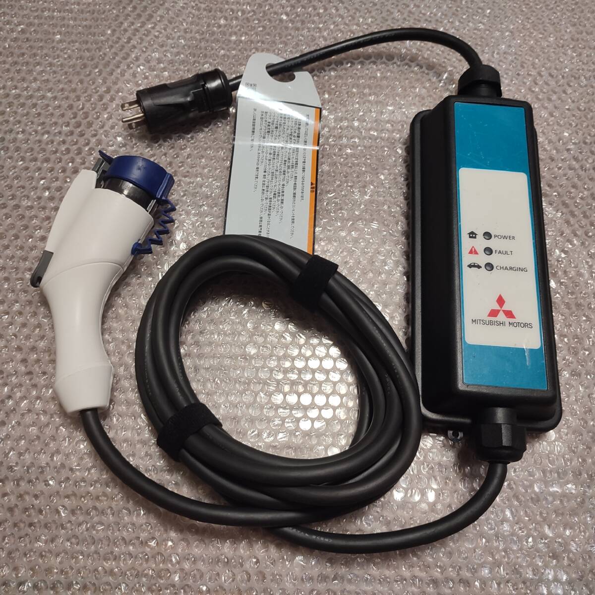 アウトランダー GG2W GG3W PHEV 純正 充電ケーブル 9482A332 約4.5m 200V 15A 2017年(三菱用)｜売買されたオークション情報、yahooの商品情報を ...