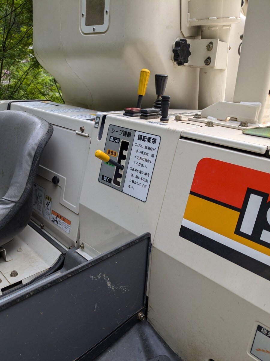 Yahoo!オークション - イセキ コンバイン ビバ 216 HVG 216G アワーメ...