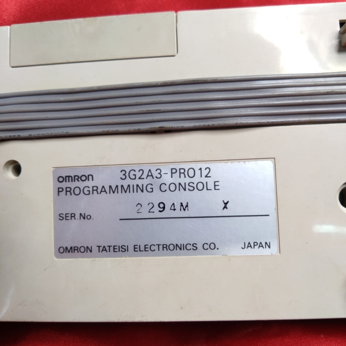 中古品 OMRON SYSMAC PROGRAMMING CONSOLE 3G2A3-PRO12 中古品 OMRON SYSMAC PROGRAMMING CONSOLE 3G2A3-PRO12
