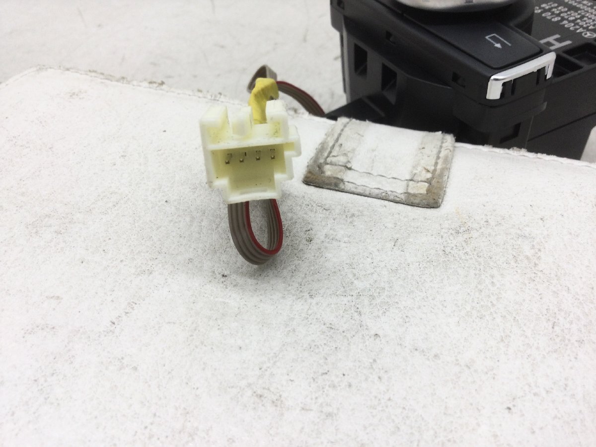 Yahoo!オークション - ベンツ W212 E250 DBA-212047C Eクラス 純正 ナ...