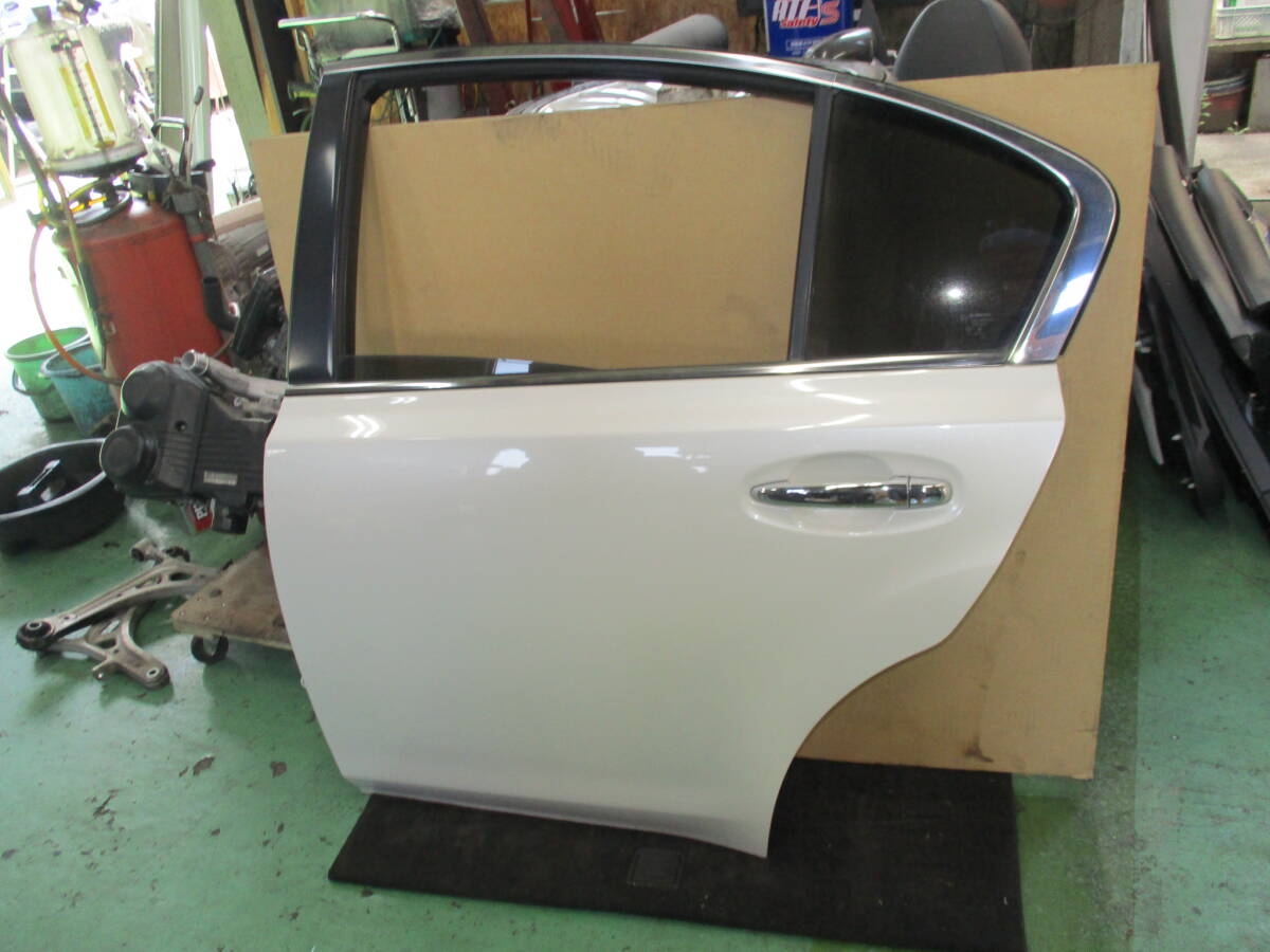 Yahoo!オークション - レガシィ（BM9) 左リアドアパネル パール白 37J