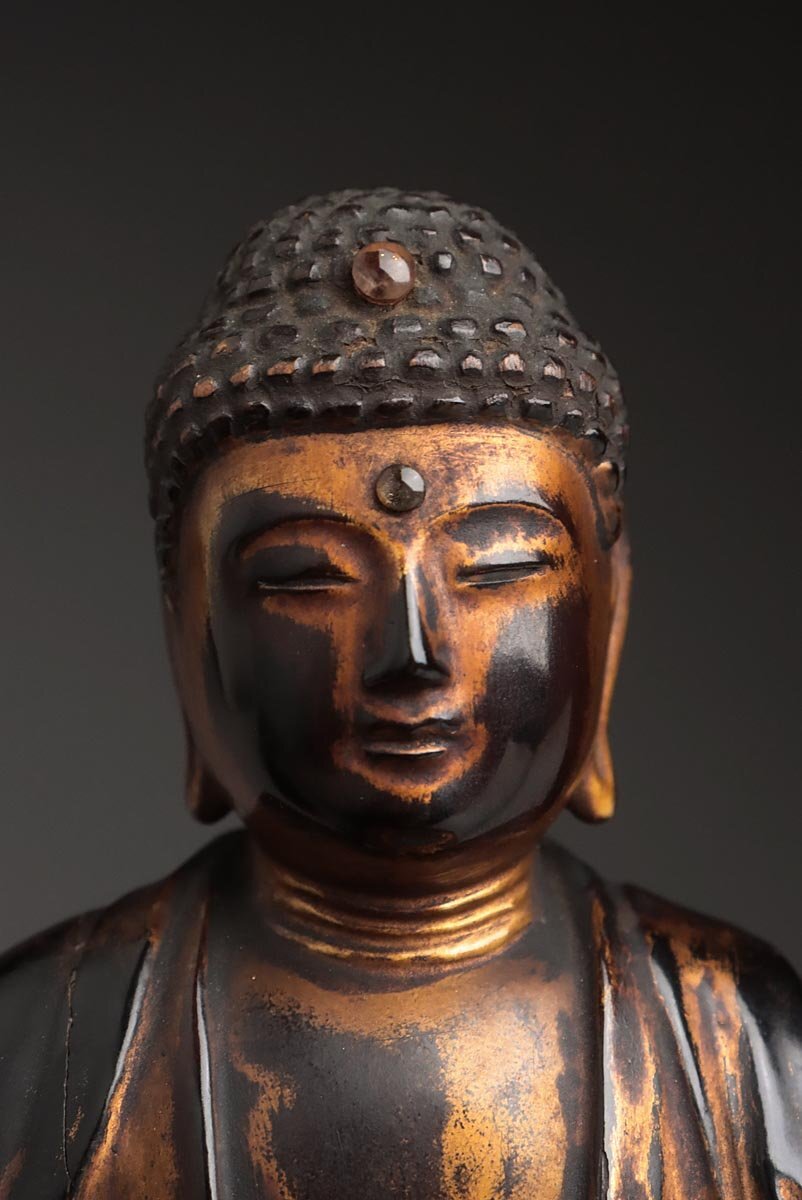 Yahoo!オークション - ET900 時代仏教美術 玉眼 漆箔 木造「釈迦如来坐...