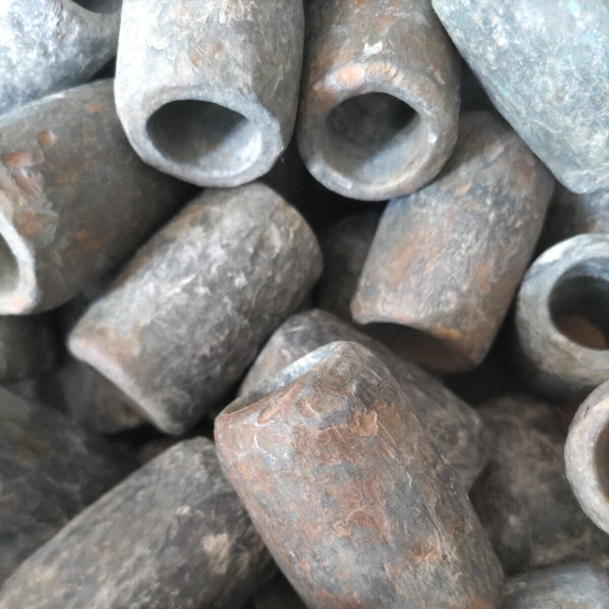 Yahoo!オークション - 鉛／錘 約10kg 1個あたり約380g前後～390g前後 ...