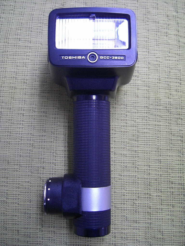Yahoo!オークション - TOSHIBA QCC-3600 ストロボ 東芝 GN36 元箱一式...
