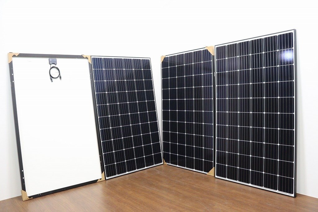引取限定 J7780 LOOOP/ループ 太陽光パネル 4枚セット 総ワット数1260W 太陽電池モジュール LP-315M-60H-002(ソーラーパネル、太陽電池)｜売買されたオークション ...