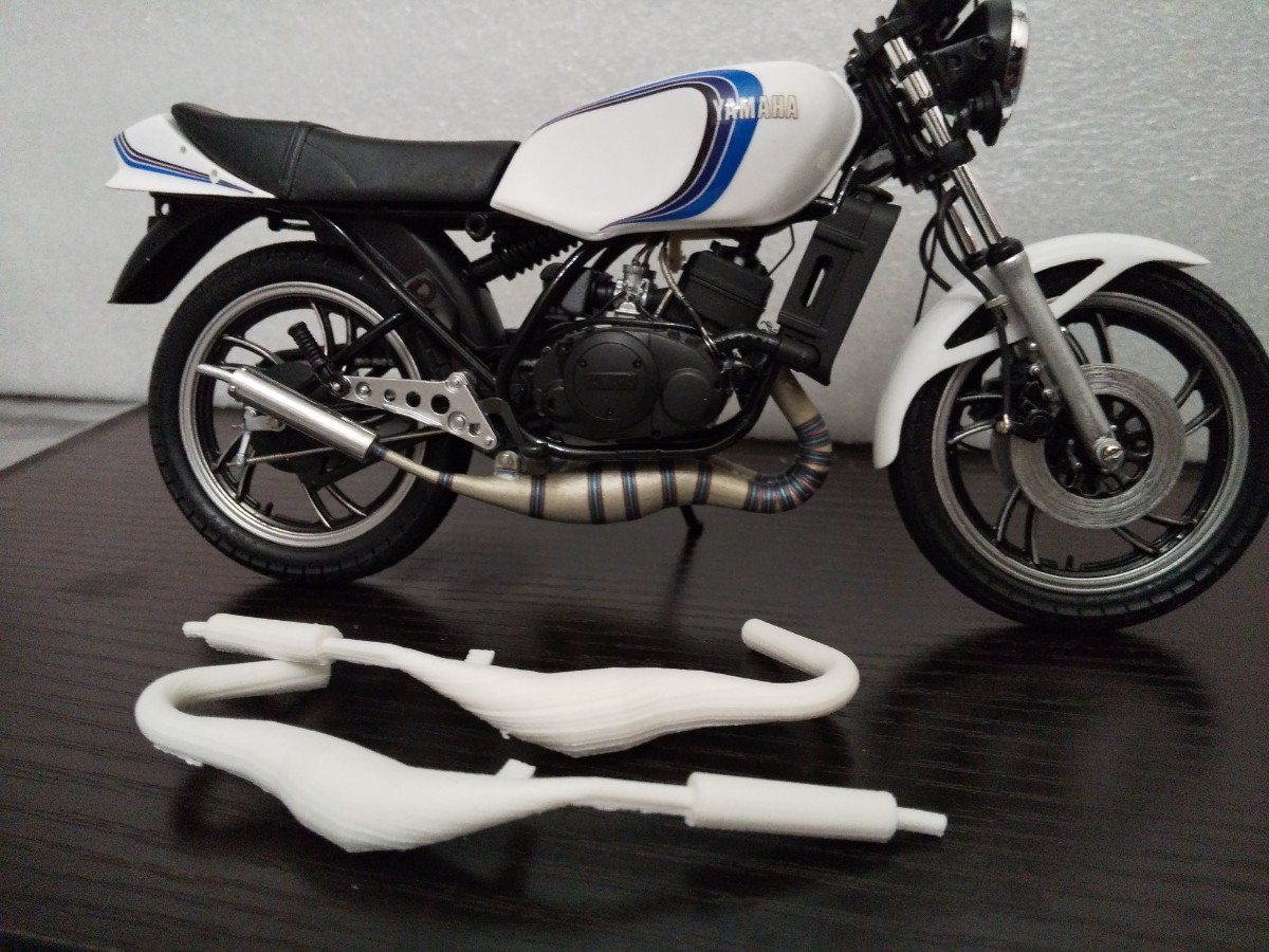 Yahoo!オークション - 1/12 カスタムパーツ 素材 RZ250 RZ350 チャンバ...