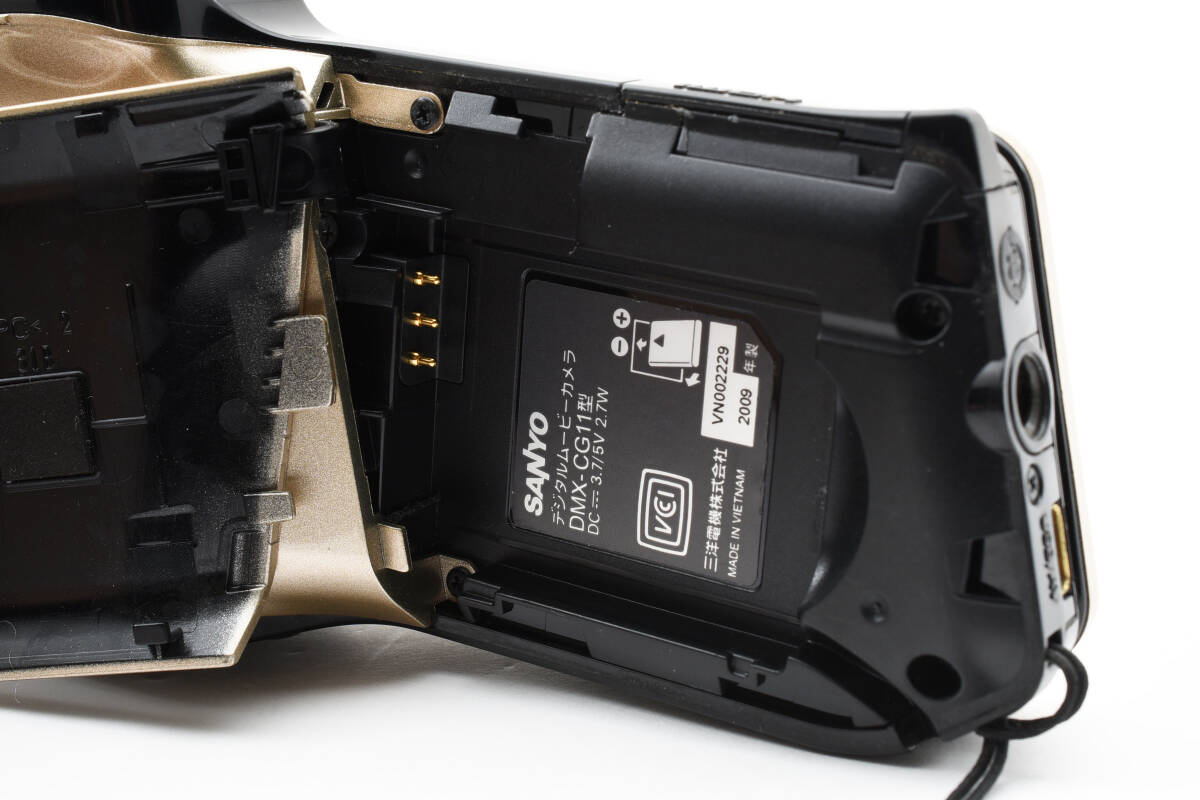 Yahoo!オークション - 動作OK SANYO Xacti DMX-CG11 シャンパンゴール...