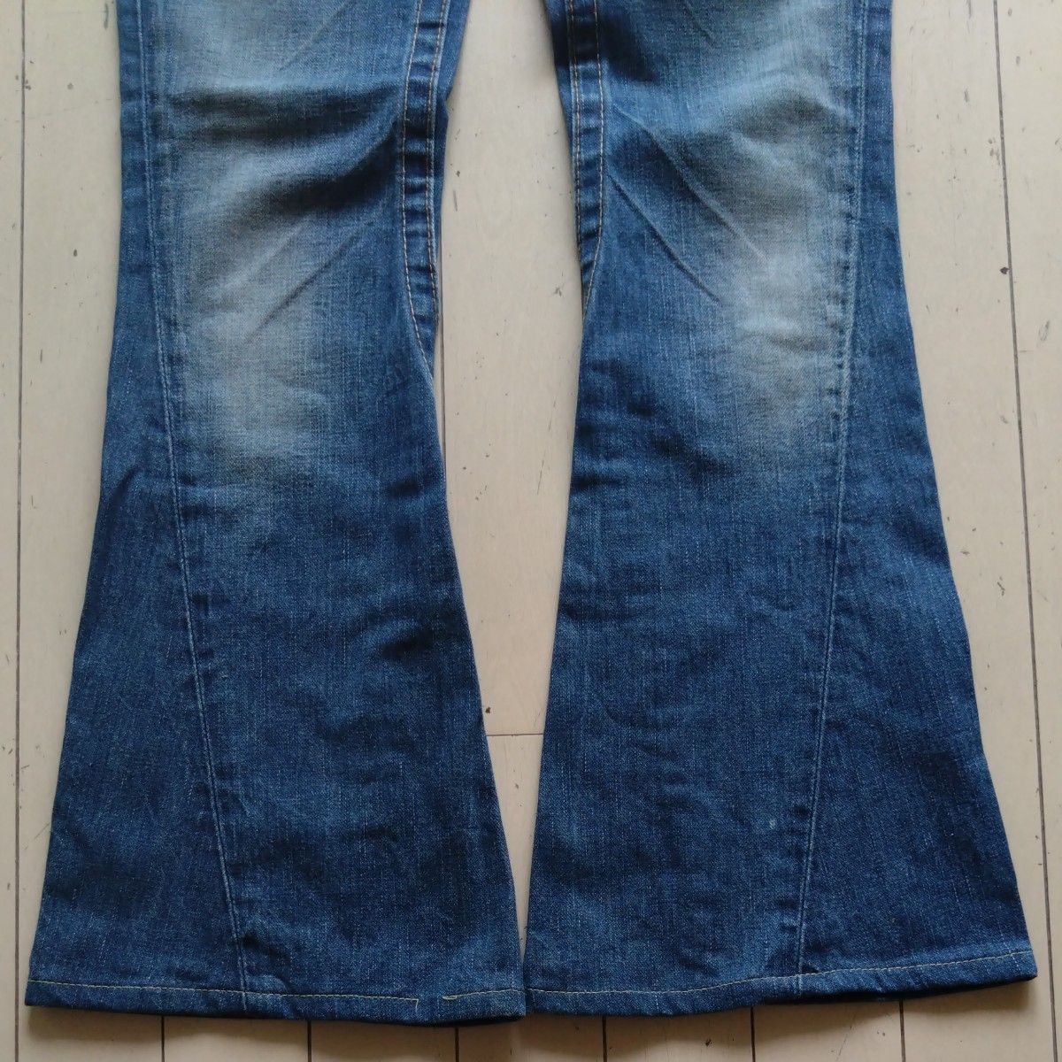 TRUE RELIGION レディース 【サイズ25】 編み上げ デニムパンツ TRUE RELIGION レディース 【サイズ25】 編み上げ デニムパンツ