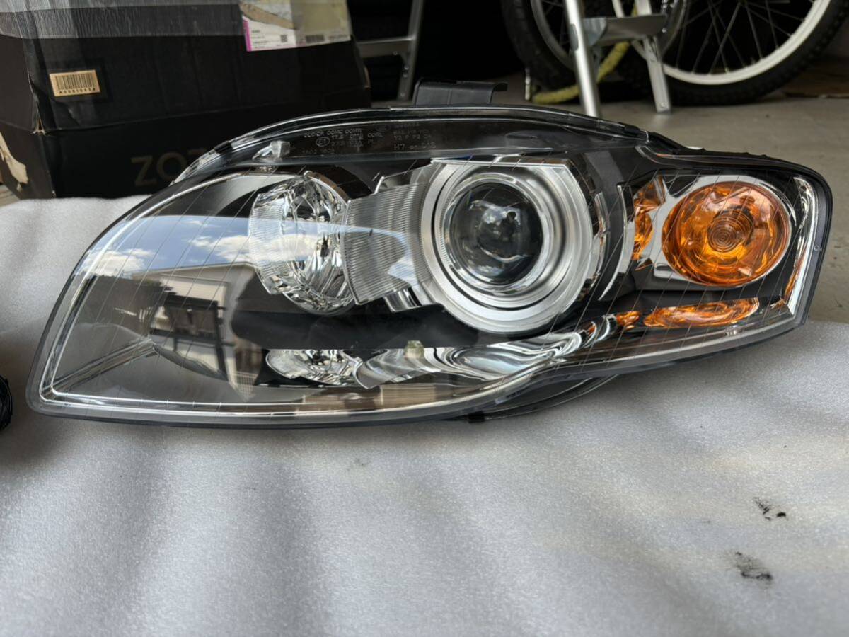 Yahoo!オークション - AUDI A4 8E ヘッドライト 美品 左右セット