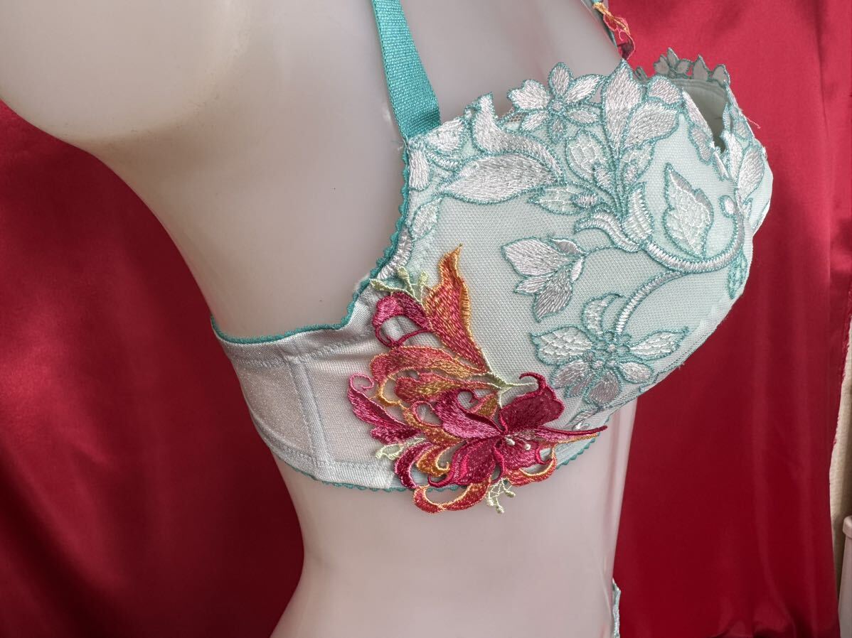 Yahoo!オークション - サルート 53グループ レトロモダン E75&ソングL ...