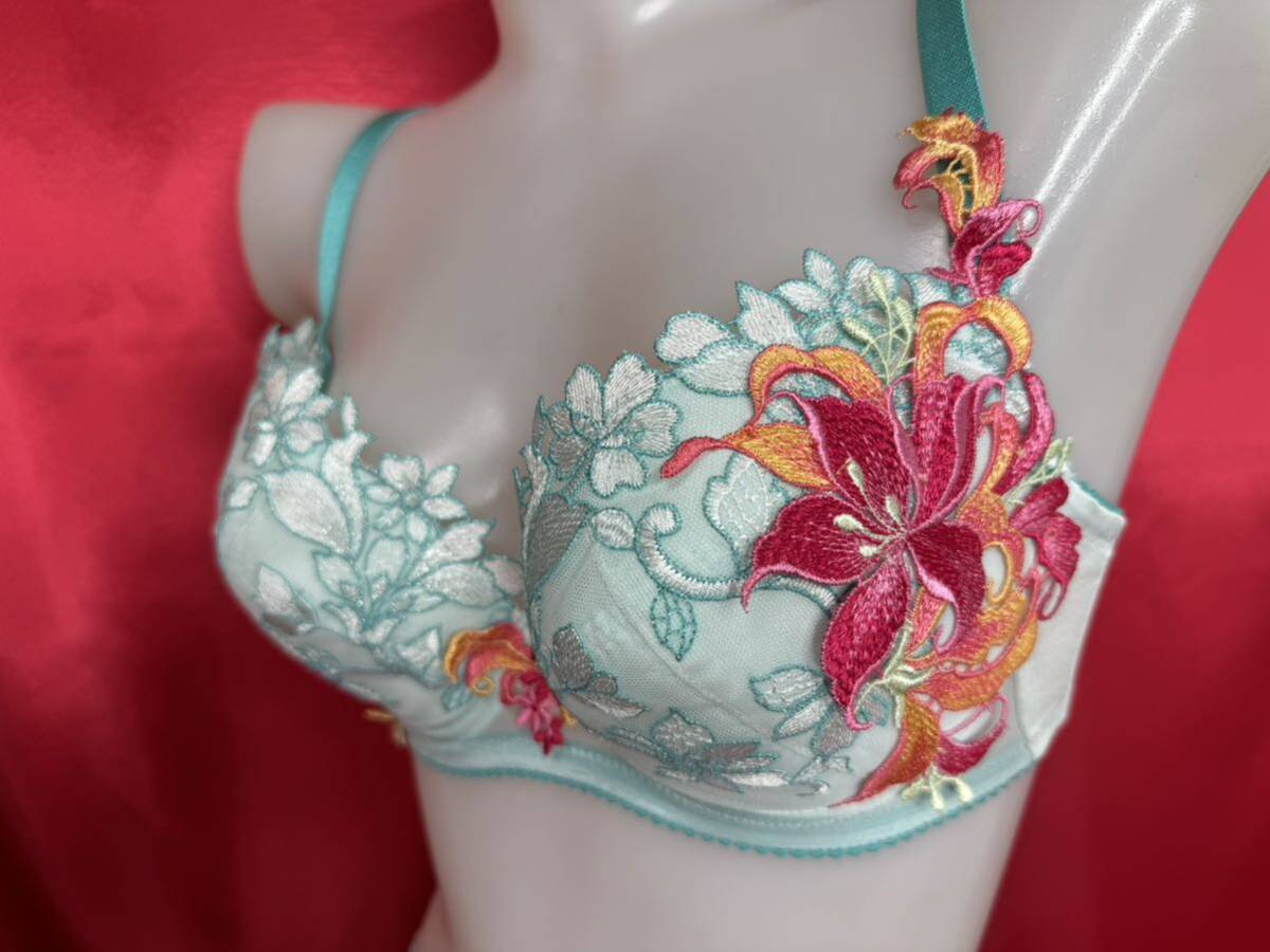 Yahoo!オークション - サルート 53グループ レトロモダン E75&ソングL ...