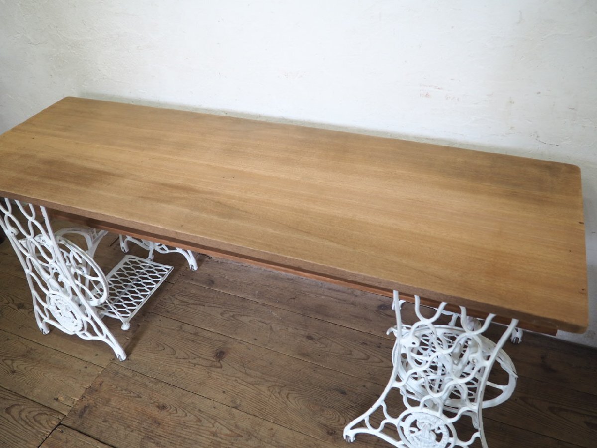 Yahoo!オークション - タ荷E0128 天板W180cm×D59 5cm 可愛い白ペンキ...