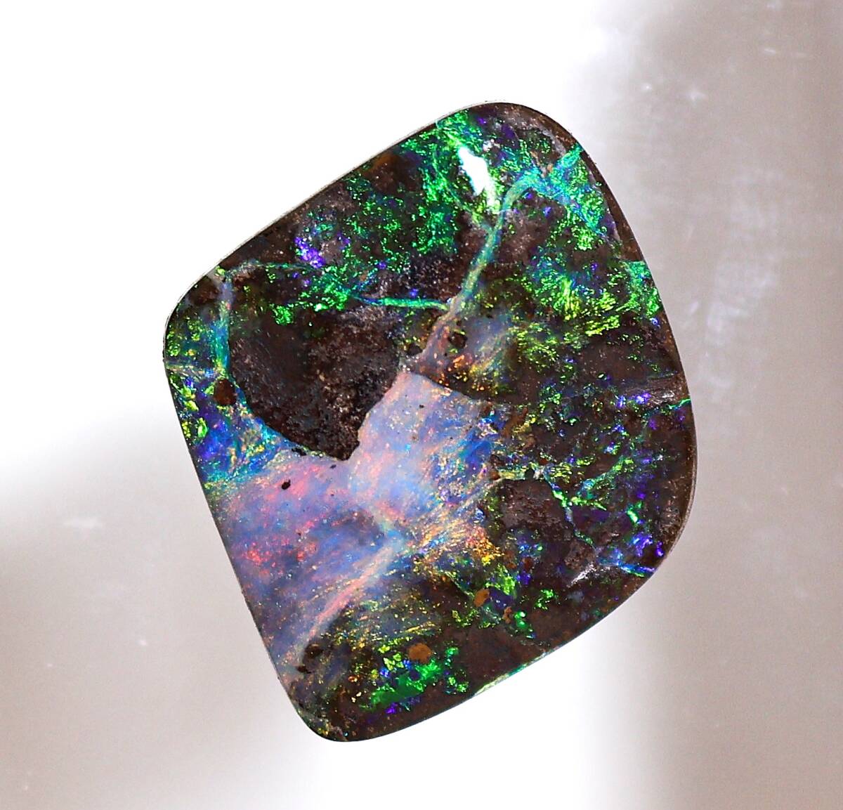 Yahoo!オークション - 【100円～】天然ボルダーオパール ルース 17....