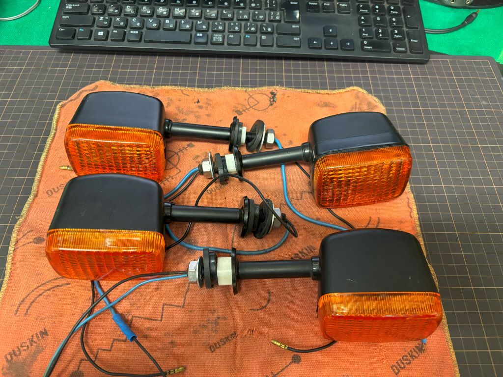 Yahoo!オークション - Z1R Z1-R ウインカー