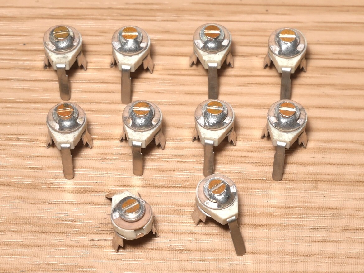 Yahoo!オークション - 5pF-40pF 20個 トリマーコンデンサ トリマ セラ...