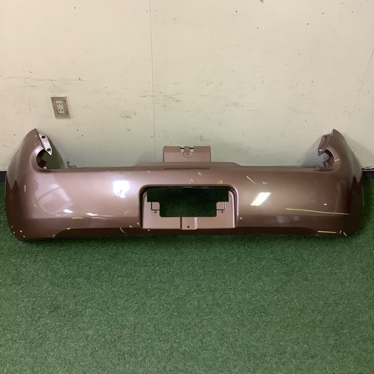 Yahoo!オークション - Z12 NZ12 キューブ リアバンパー ブロンズ系 850...