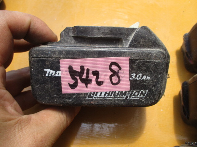 Yahoo!オークション - 5428 マキタ BL1830 18V