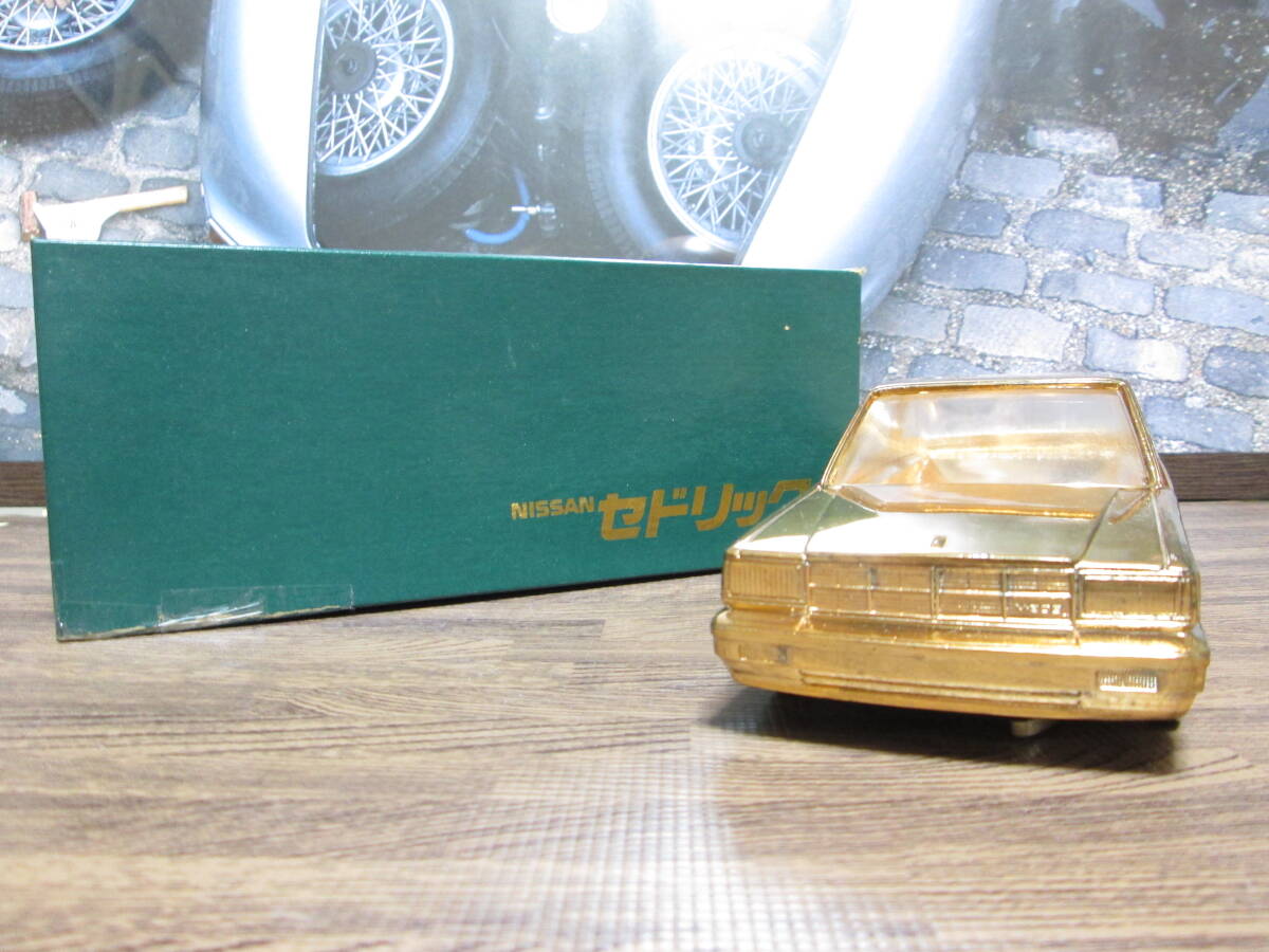 Yahoo!オークション - 6代目 Y30型 「NISSAN CEDRIC V30E BROUGHAM...