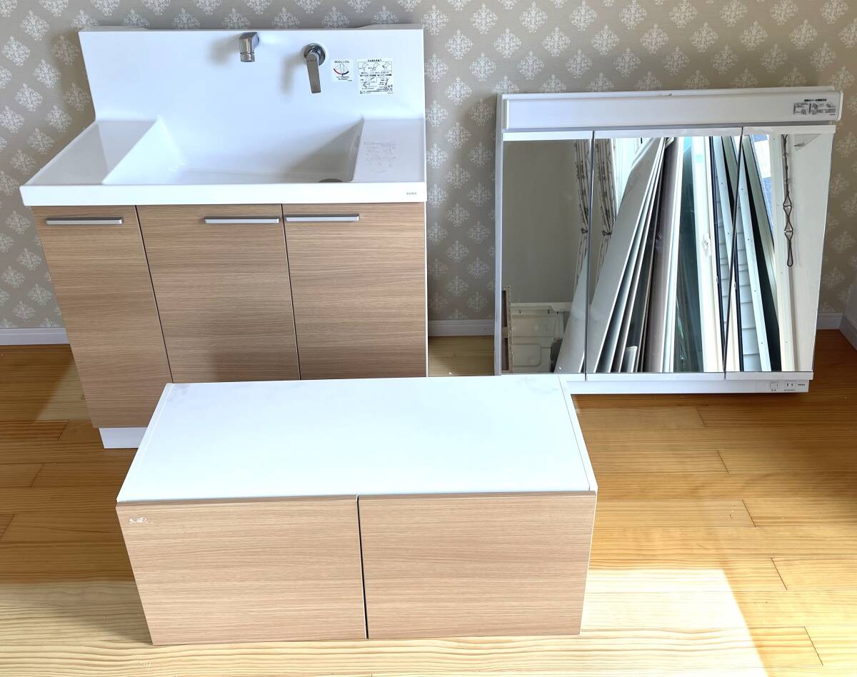 Yahoo!オークション - モデルルーム展示品/TOTO/高級/ラバトリードレ...