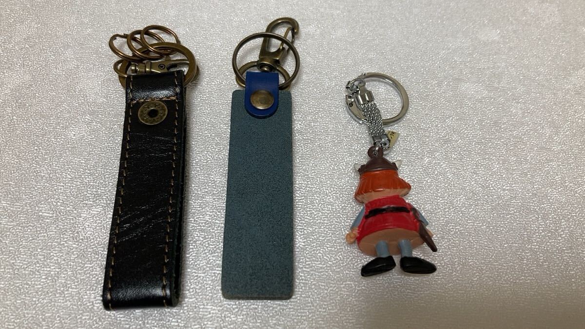 Yahoo!オークション - キーホルダー3種類 未使用長期保管品