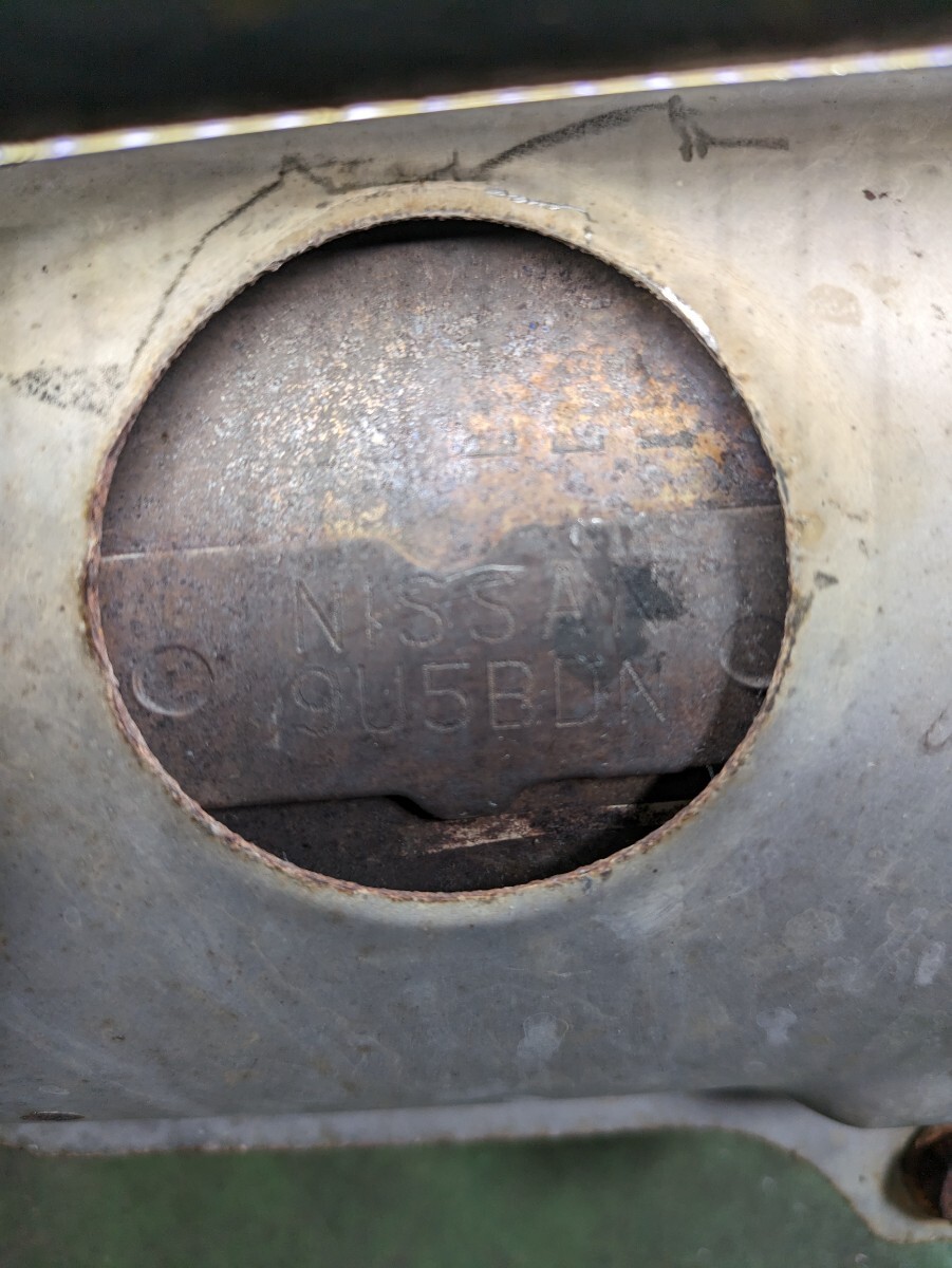 Yahoo!オークション - ニッサン HR15 触媒 9U キャタライザー キュー...