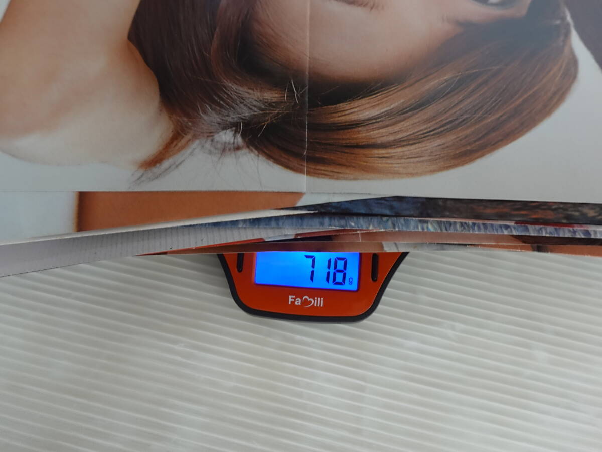 P092ピンクレディー 雑誌切抜 付録ポスターセット サイン色紙付 水着 ビキニ 重さ718g(タレント)｜売買されたオークション情報、yahooの商品情報をアーカイブ公開 - オークファン ...