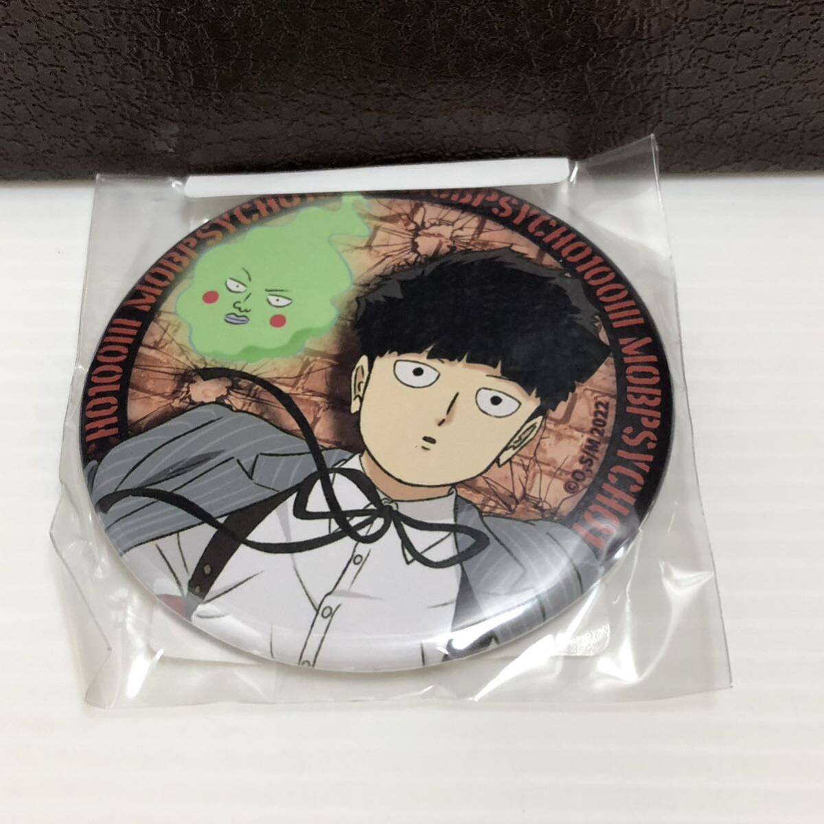 Yahoo!オークション - m433-0107-15 モブサイコ100 DMMスクラッチ 缶バ...