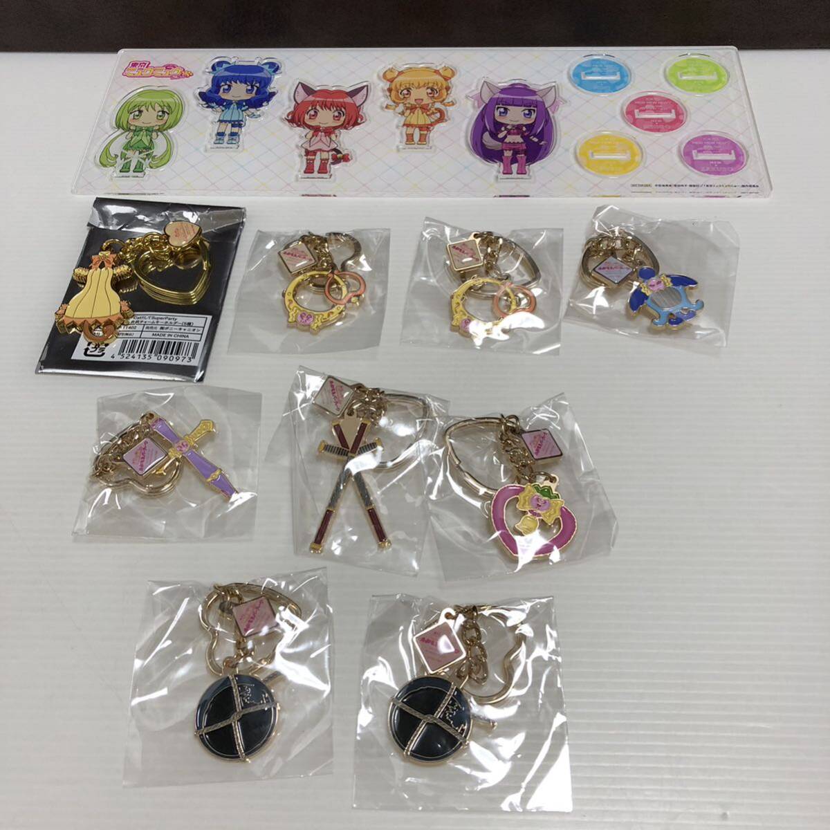 Yahoo!オークション - m438-0371-15 東京ミュウミュウ グッズ まとめ売...