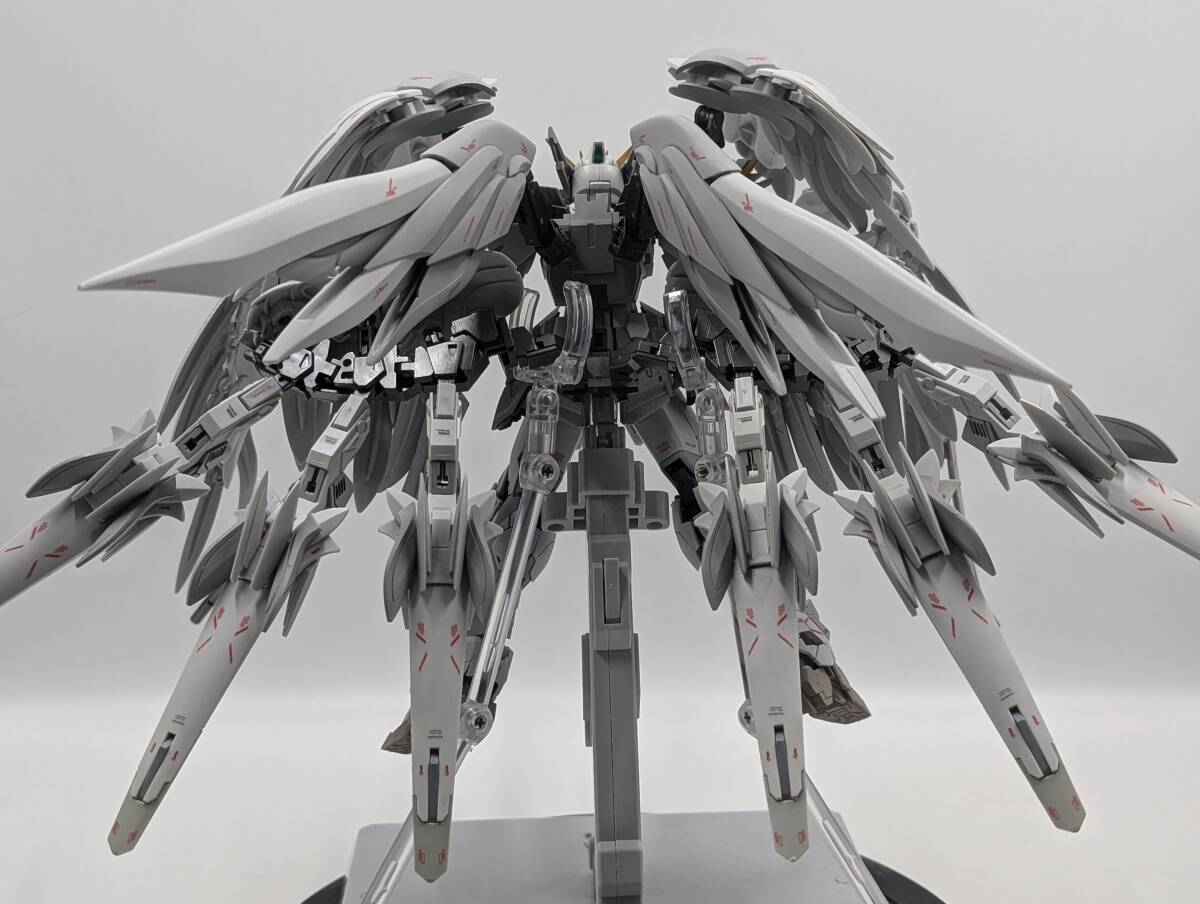 Yahoo!オークション - 1/100 MG ウイングガンダム スノーホワイトプレ...