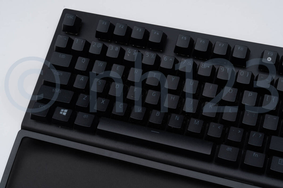 Razer Blackwidow V3 Pro 黄軸 US配列 レイザー キーボード Bluetooth ANSI RZ03-03531700-R3M1(ワイヤレスキーボード)｜売買された ...