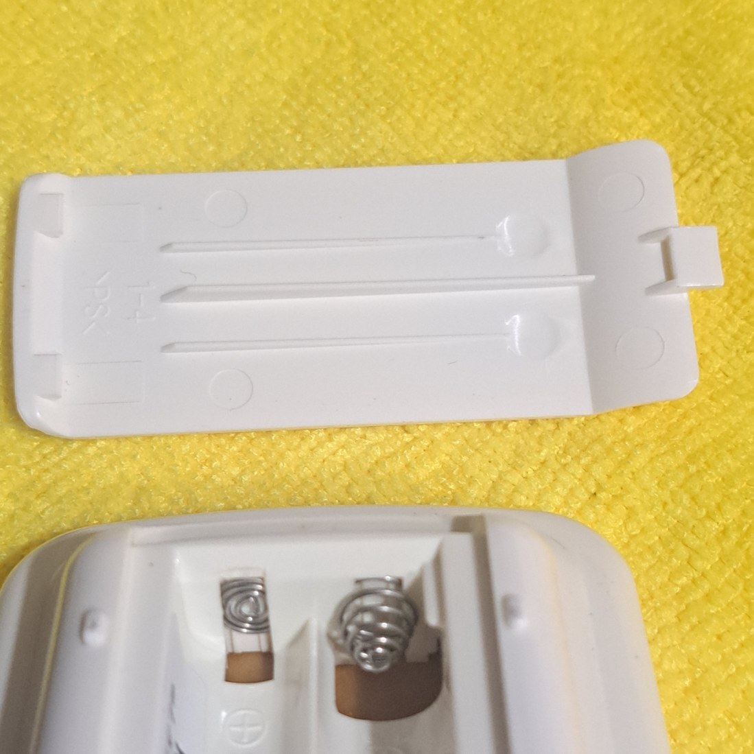 Yahoo!オークション - 送料無料 日立エアコン リモコン RAR-7B1 アルコ...