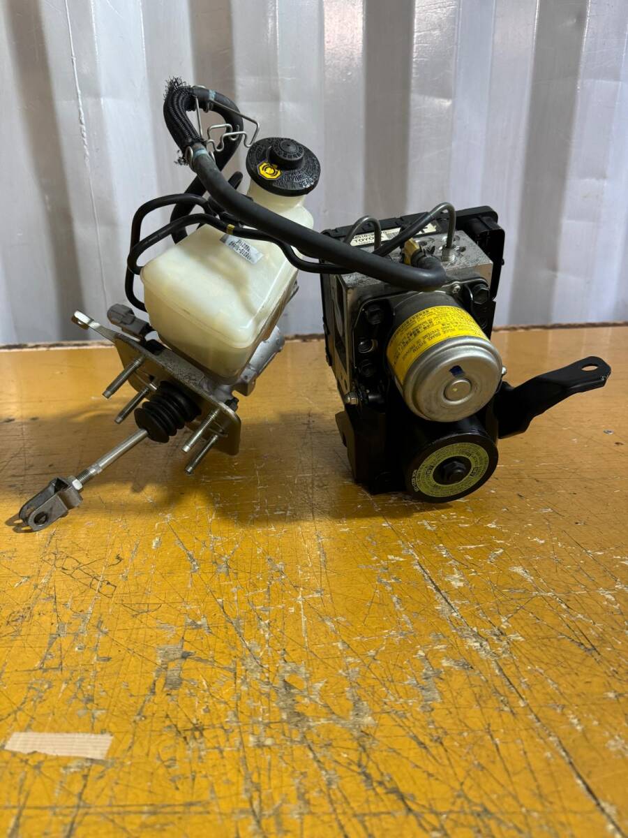 Yahoo!オークション - レクサス ABS 44510-30270 佐川100 HD-739