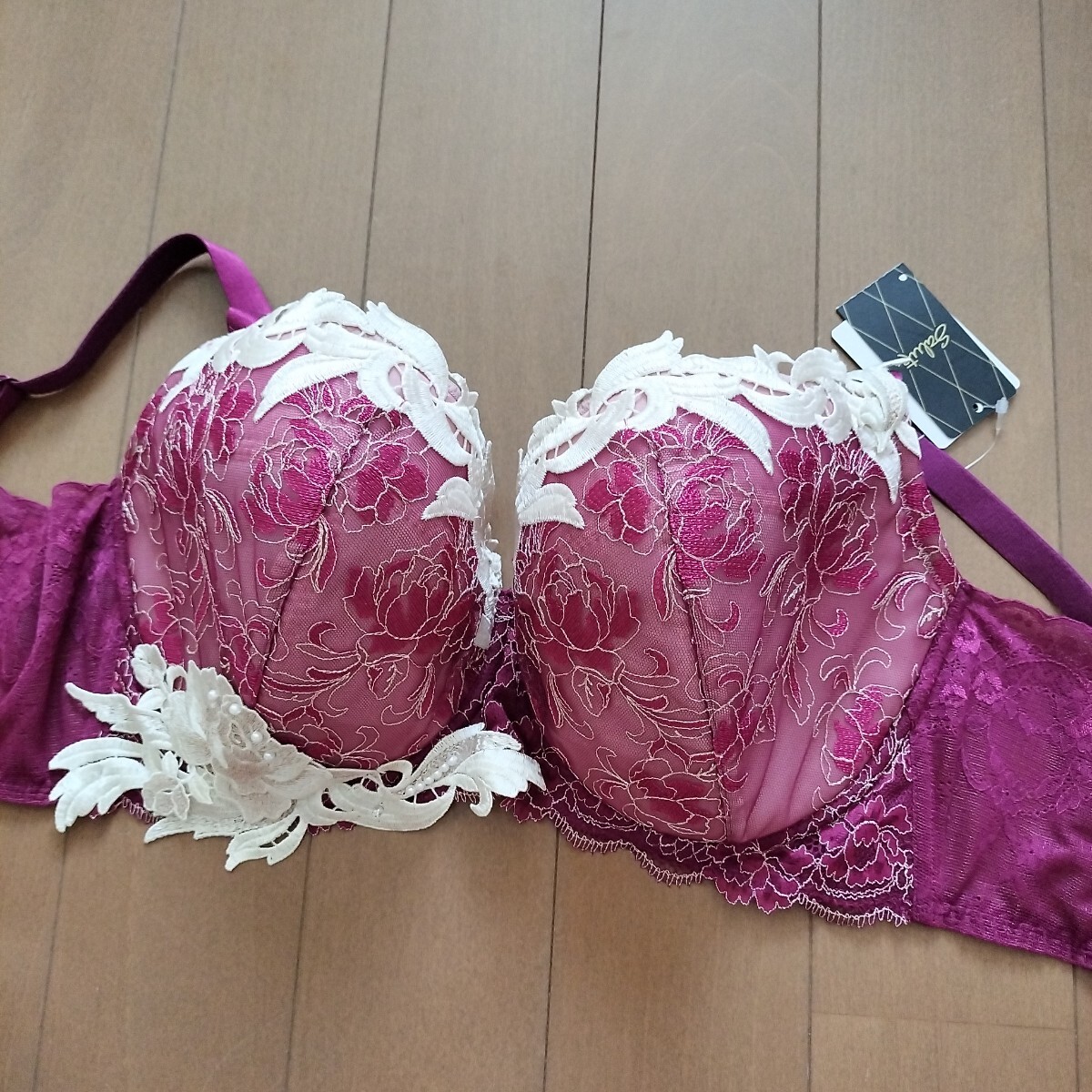 Yahoo!オークション - サルート Salute 94 ブラジャー単品 I85 グラマ...