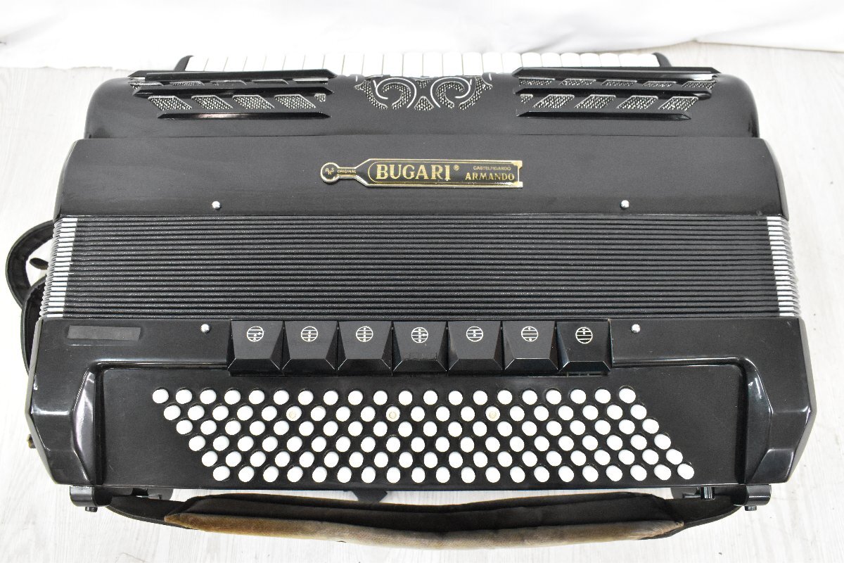 3725 ジャンク品 BUGARI ブガリ アコーディオン ARAMANDO(アコーディオン)｜売買されたオークション情報、yahooの商品情報をアーカイブ公開 - オークファン（aucfan ...