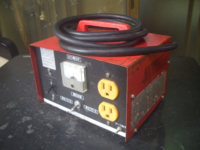 Yahoo!オークション - マキタ 1．5KVA 昇圧器（15％・25％）...