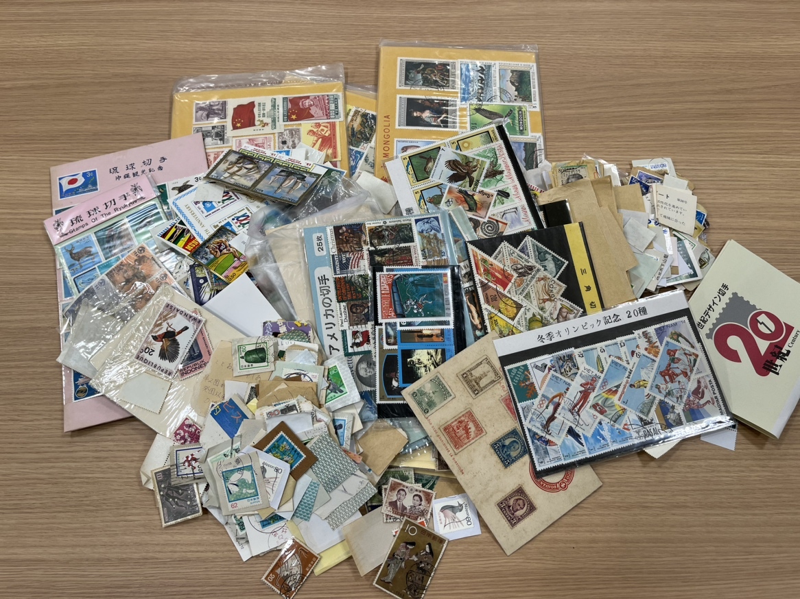 BW 0805.4-123 1円 使用済み 海外切手まとめ 日本 アメリカ 中国 キューバ モンゴル 琉球 その他 切手大量 品 現状品 ジャンク(アジア)｜売買されたオークション情報 ...