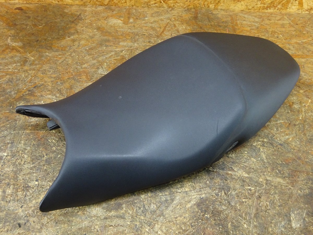 Yahoo!オークション - [G84]ドゥカティM696 純正メインシート