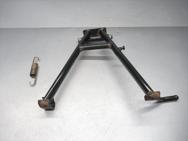 Yahoo!オークション - H2R6-0730 スズキ GN125H センタースタンド 純正...