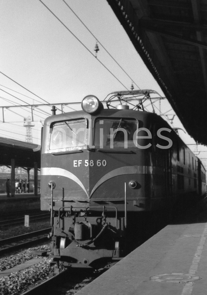 Yahoo!オークション - 〓 国鉄 お召予備機EF58-60 夜行急行 F2EF05...