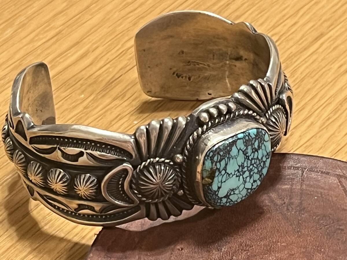 NAVAJO ナバホ族 Harry Begay ハリービゲイ スタンプワークの NAVAJO ナバホ族 Harry Begay ハリービゲイ スタンプワークの