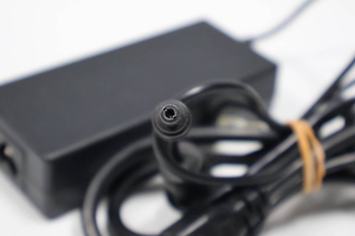 Yahoo!オークション - G2516 & AC DC アダプター EA10953D-200 20V-4A