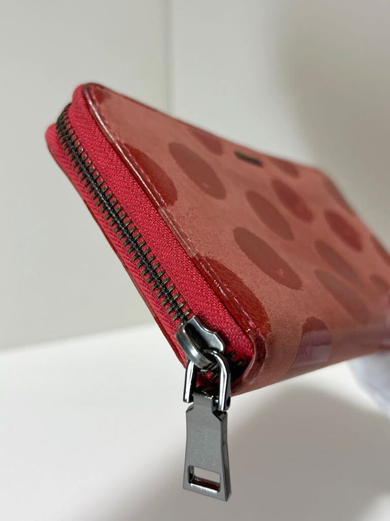 DIESEL ディーゼル LOST IN SOFT ラウンドジップ 長財布 ドット DIESEL ディーゼル LOST IN SOFT ラウンドジップ 長財布 ドット